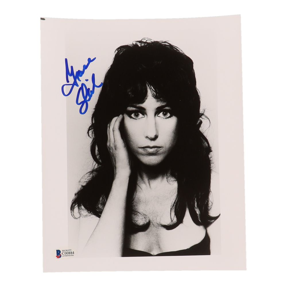 Grace Slick Signed 8x10 Photo (Beckett) | Pristine Auction