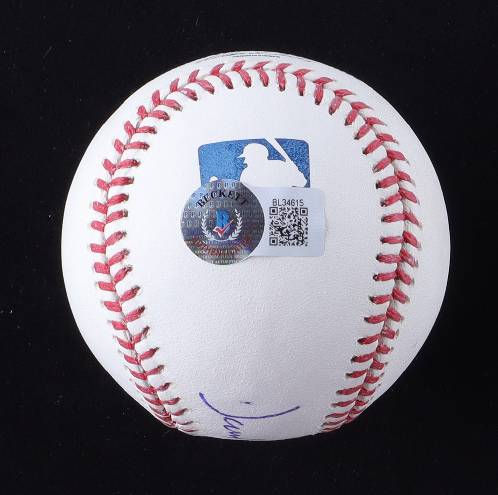 David Wells Signed OML Baseball (Beckett) | Pristine Auction