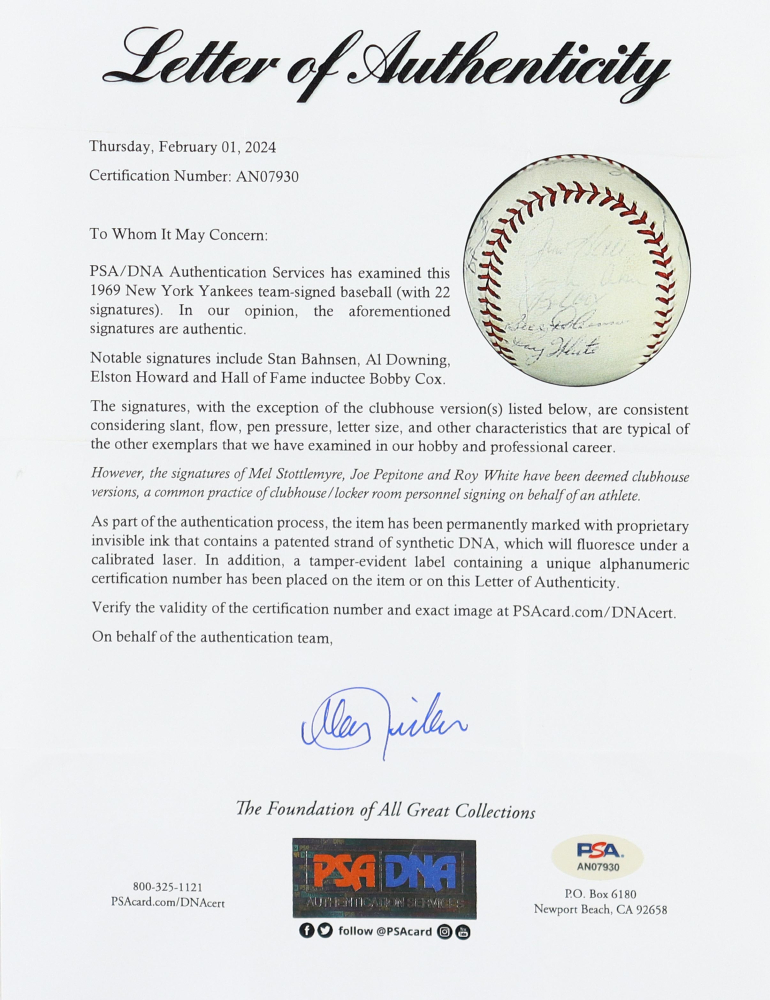 1969 Yankees AL Baseball Team-Signed by (20) with Bobby Cox, Elston ...