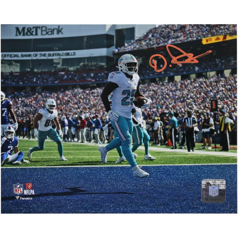 De'Von Achane Signed Dolphins 8x10 Photo (Fanatics) | Pristine Auction