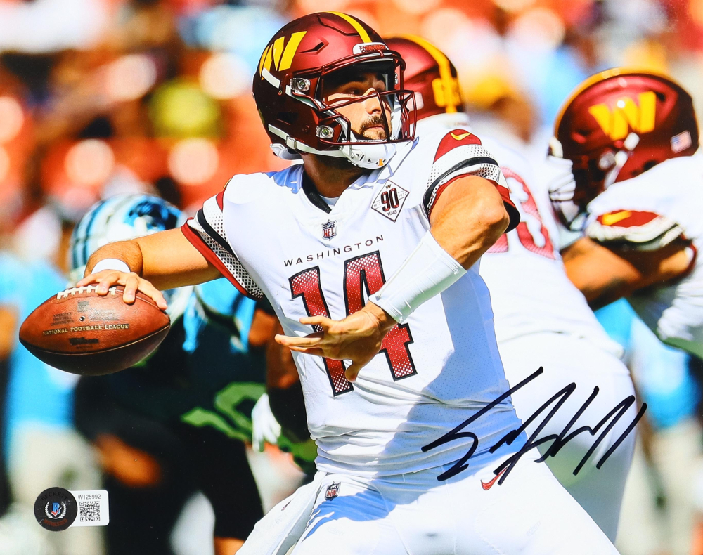 Sam Howell Signed Commanders 8x10 Photo (Beckett) | Pristine Auction