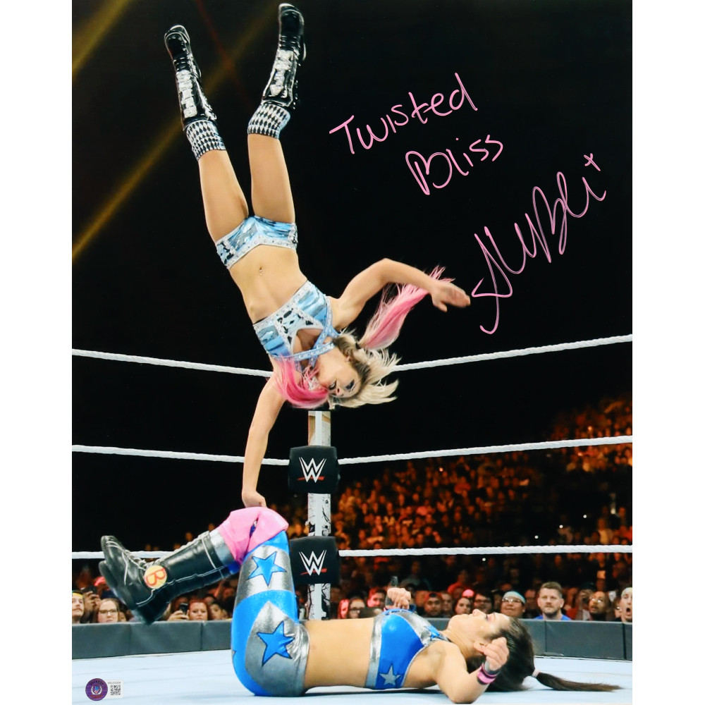 Alexa Bliss Signed WWE 16x20 Photo Inscribed "Twisted Bliss" (Beckett) | Pristine Auction