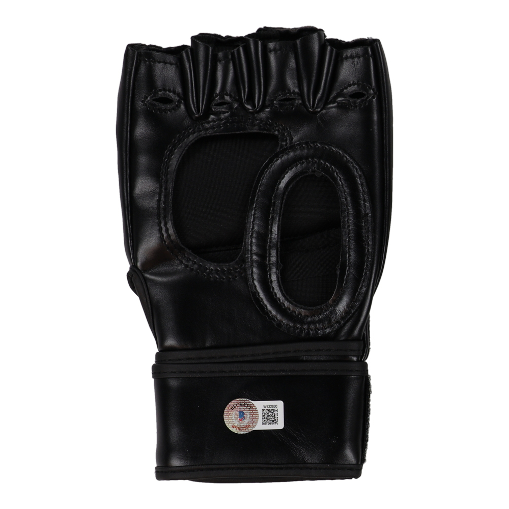 Merab Dvalishvili Signed UFC Glove (Beckett) | Pristine Auction