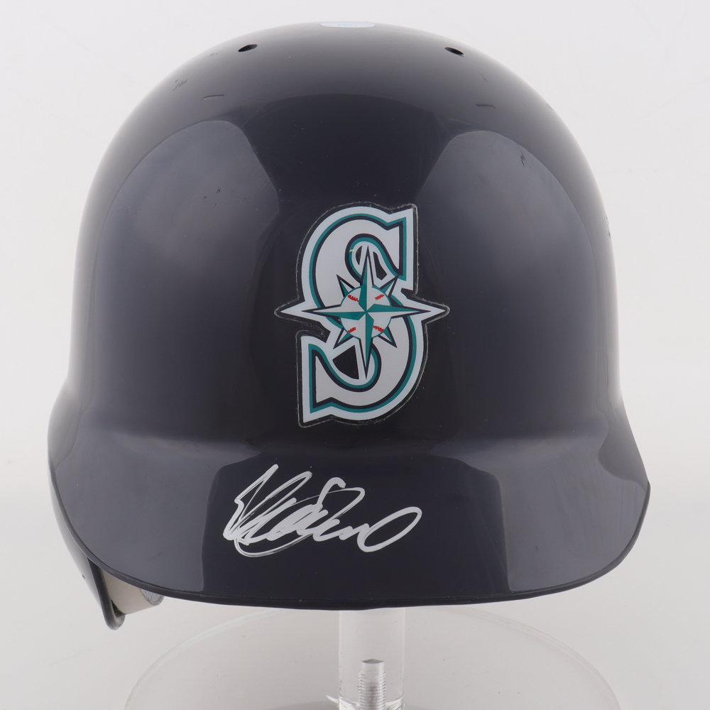 Ichiro Suzuki Signed Mariners Full-Size Batting Helmet (JSA) | Pristine ...