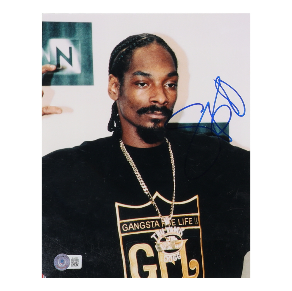 Snoop Dogg Signed 8x10 Photo (Beckett) | Pristine Auction