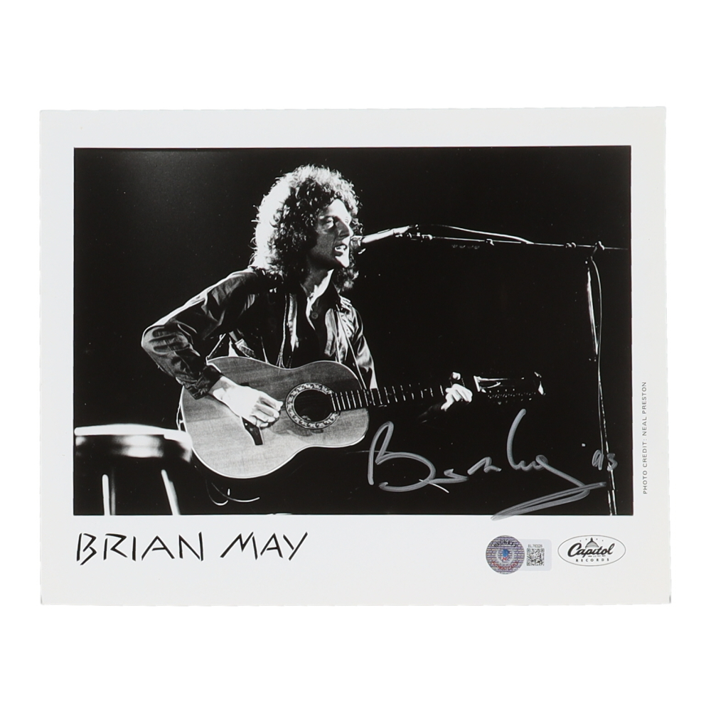 Sir Brian May Signed 8x10 Photo (Beckett) | Pristine Auction