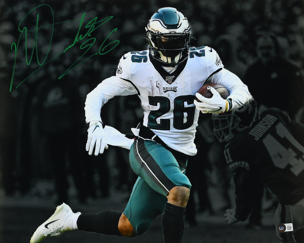Miles Sanders Signed Eagles 16x20 Photo (Beckett) | Pristine Auction