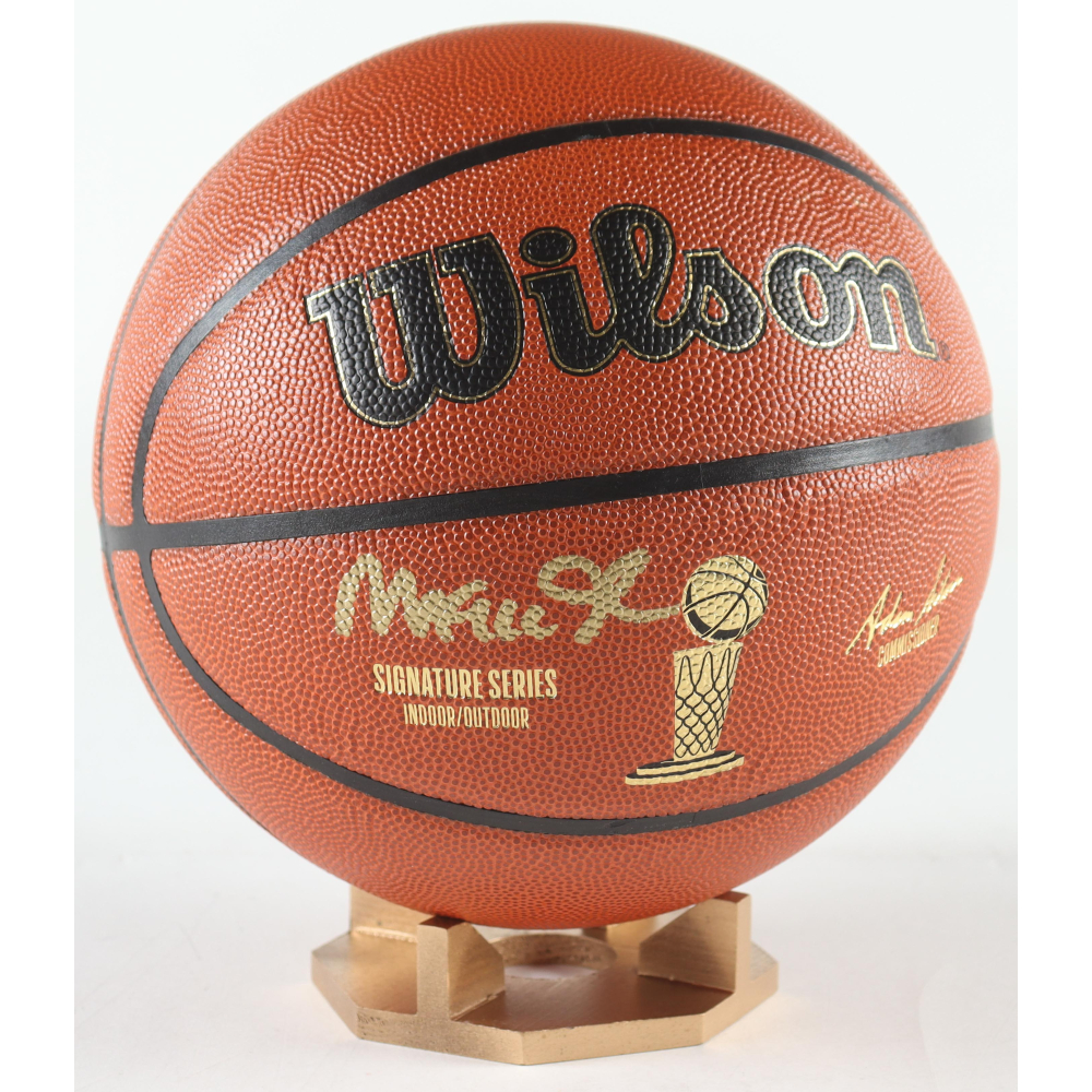 Magic Johnson Signed NBA Signature Series Basketball With Wooden ...