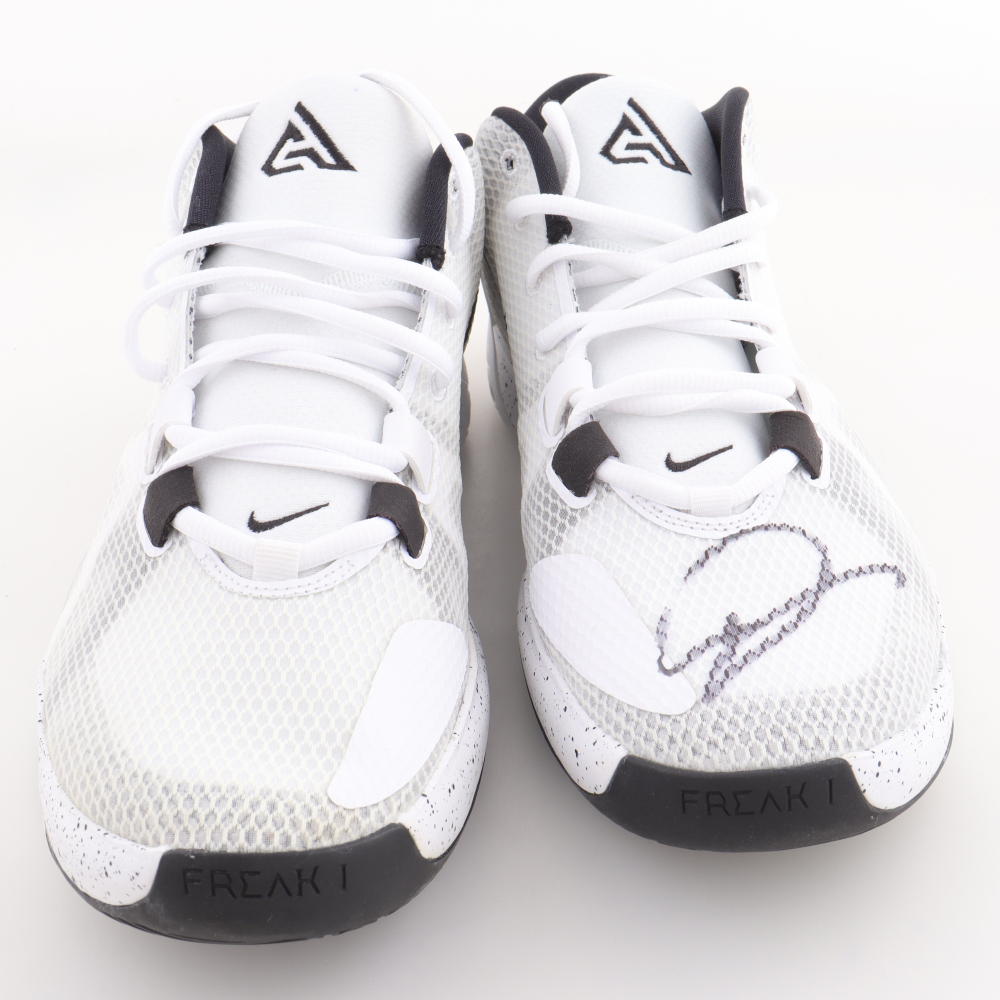 Giannis Antetokounmpo Signed Pair of Nike Basketball Shoes (Beckett ...