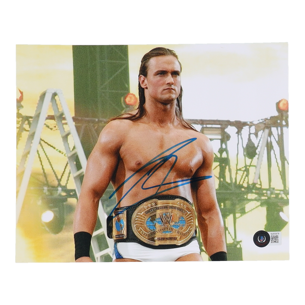 Drew McIntyre Signed WWE 8x10 Photo (Beckett) | Pristine Auction