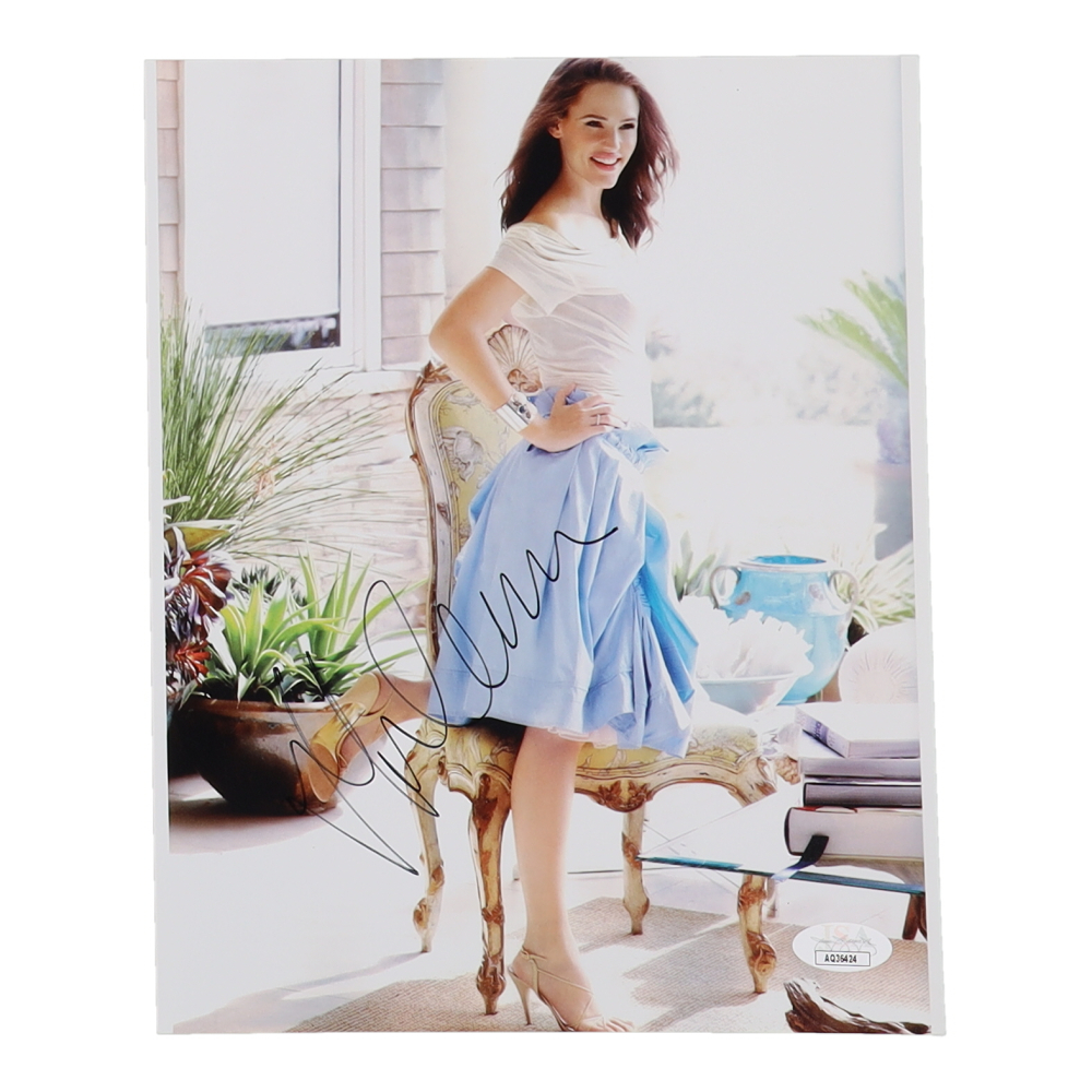 Jennifer Garner Signed 8x10 Photo (JSA) | Pristine Auction