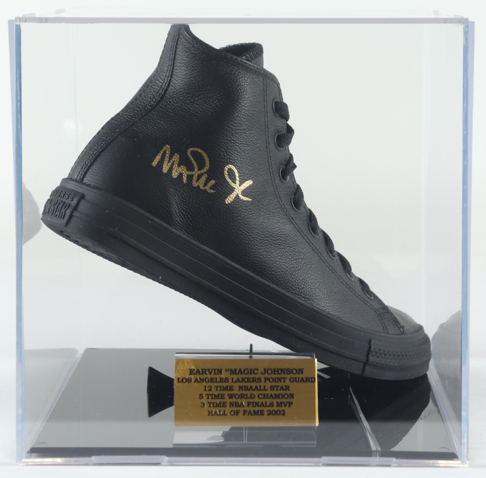Magic Johnson Signed Vintage Converse All Star Black Leather Shoe With ...