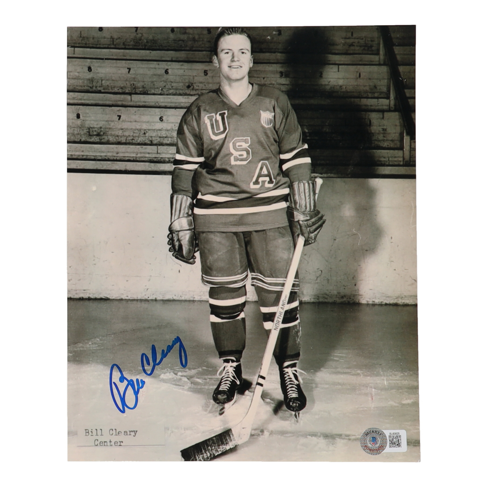 Bill Cleary Signed Team USA 8x10 Photo (Beckett) | Pristine Auction