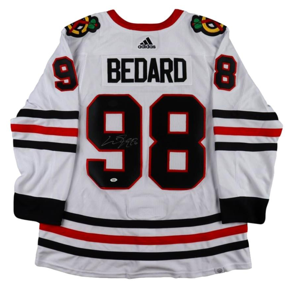Connor Bedard Signed Blackhawks Jersey (PSA) | Pristine Auction