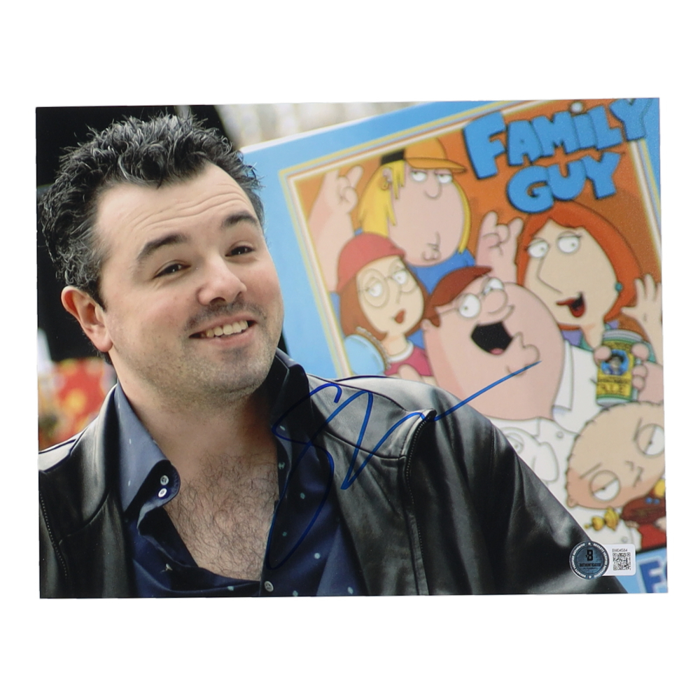Seth MacFarlane Signed "Family Guy" 8x10 Photo (Beckett) | Pristine Auction