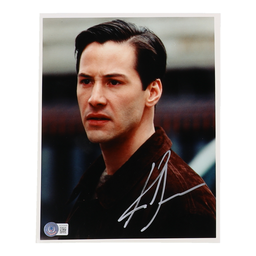 Keanu Reeves Signed 8x10 Photo (Beckett) | Pristine Auction