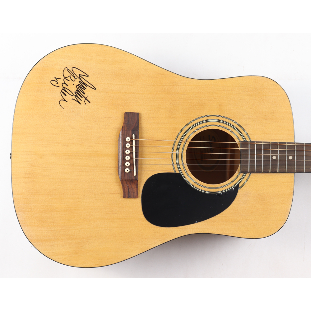 Justin Bieber Signed 38" Acoustic Guitar Inscribed "XO" (Beckett ...