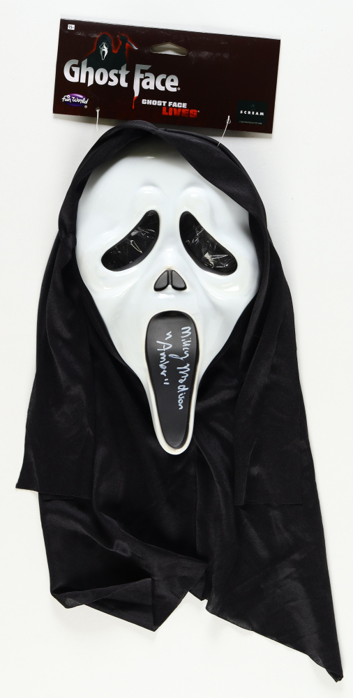 Mikey Madison Signed "Scream" Ghostface Mask Inscribed "Amber" (Beckett ...