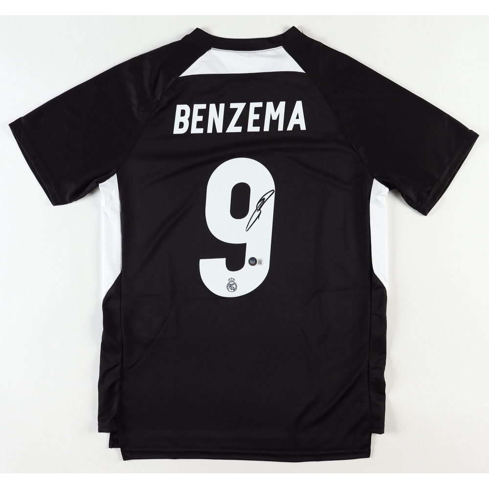 Karim Benzema Signed Jersey (Beckett) | Pristine Auction