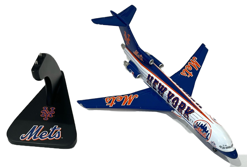 Mets Danbury Mint Team Plane Diecast Model | Pristine Auction