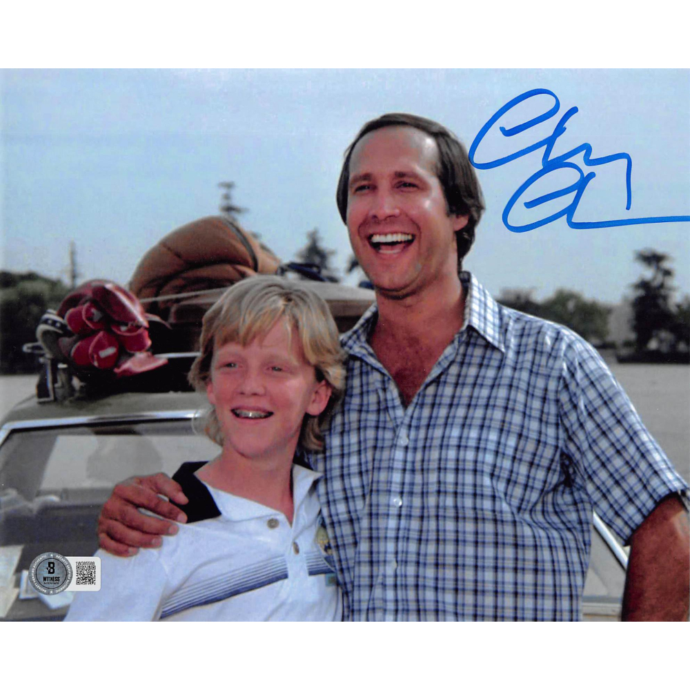 Chevy Chase Signed "National Lampoon's Vacation" 8x10 Photo (Beckett ...