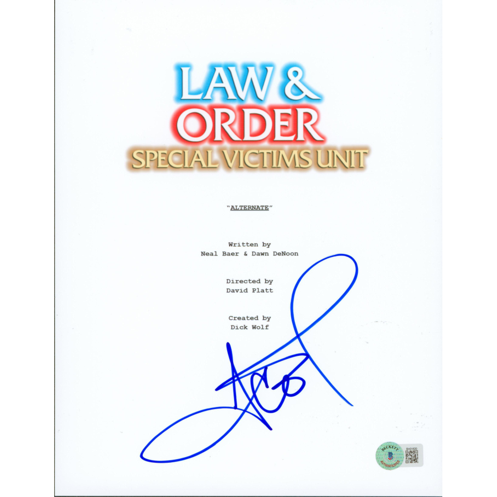 Ice-T Signed "Law & Order SVU" 8.5x11 Script Cover Photo (Beckett ...