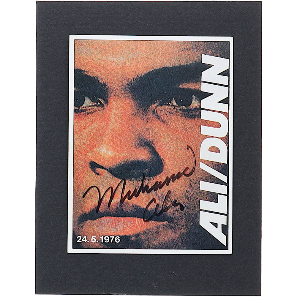 Muhammad Ali Signed 1993 Sporting Profiles The Greatest #42 Ali v. Dunn ...