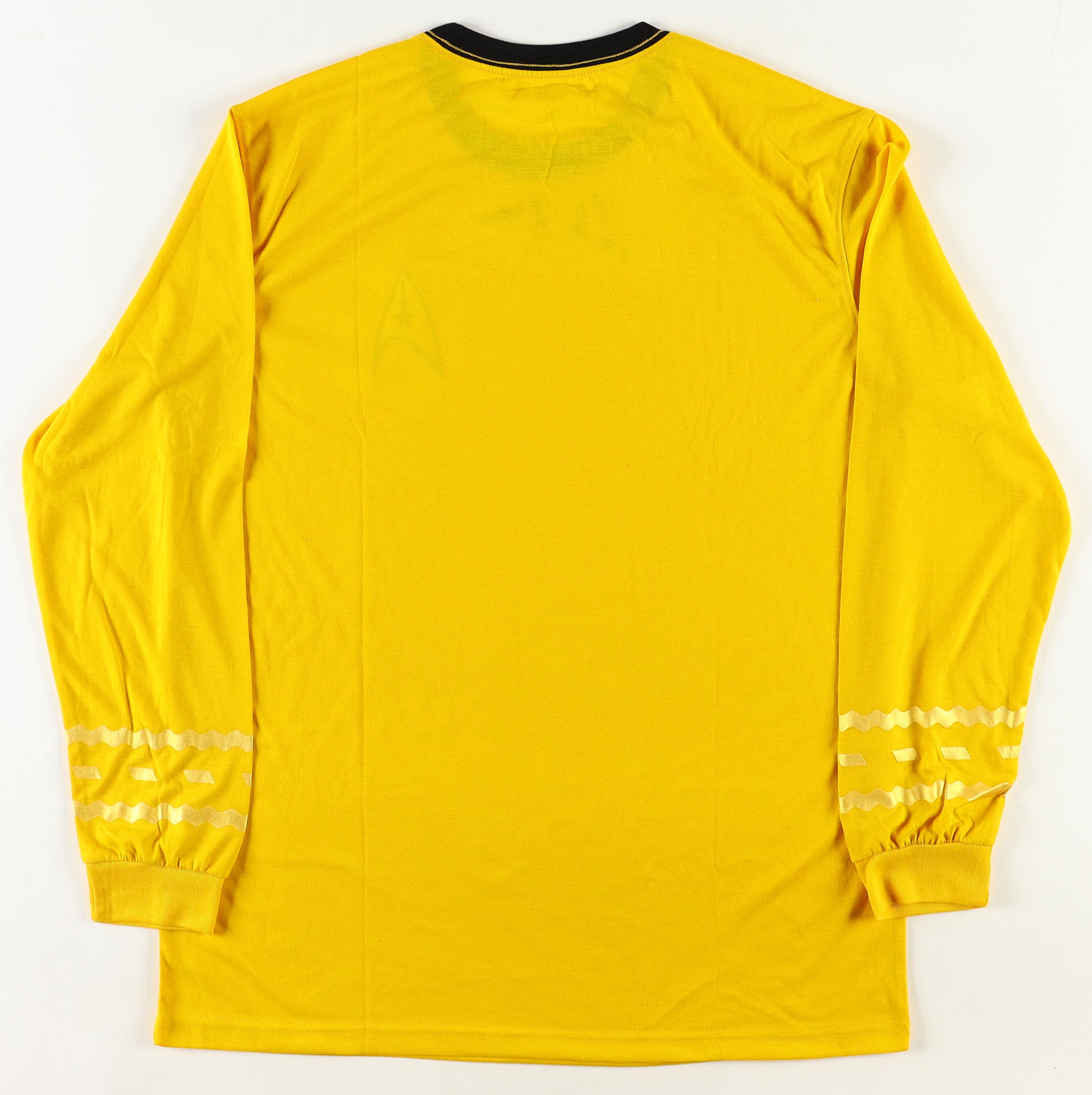 William Shatner Signed "Star Trek" Prop Uniform Shirt (JSA) | Pristine ...