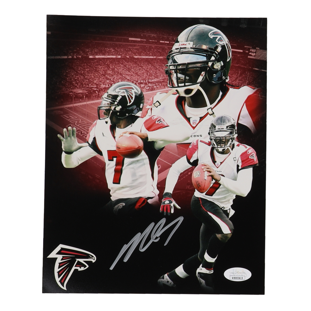 Michael Vick Signed Falcons 8x10 Photo (JSA) | Pristine Auction