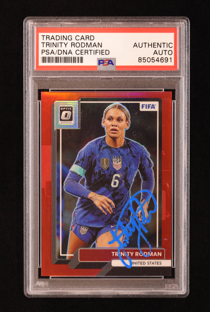 Trinity Rodman Signed 2022-23 Donruss Optic Red #130 #077/165 RC (PSA ...
