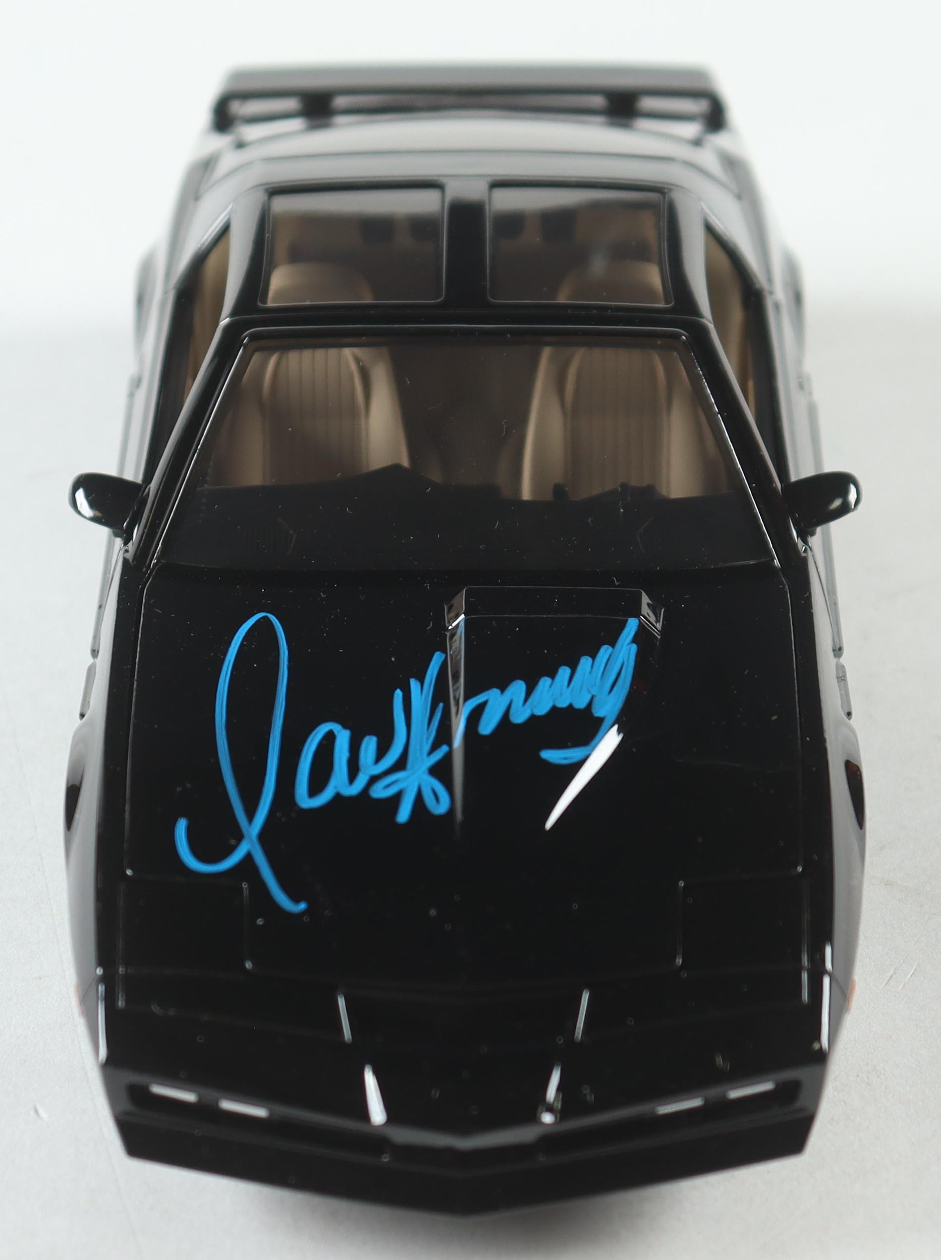 David Hasselhoff Signed "Knight Rider" 1:24 Diecast Car (Beckett ...