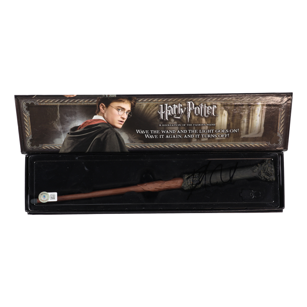 Daniel Radcliffe Signed "Harry Potter" Toy Wand (Beckett) | Pristine ...