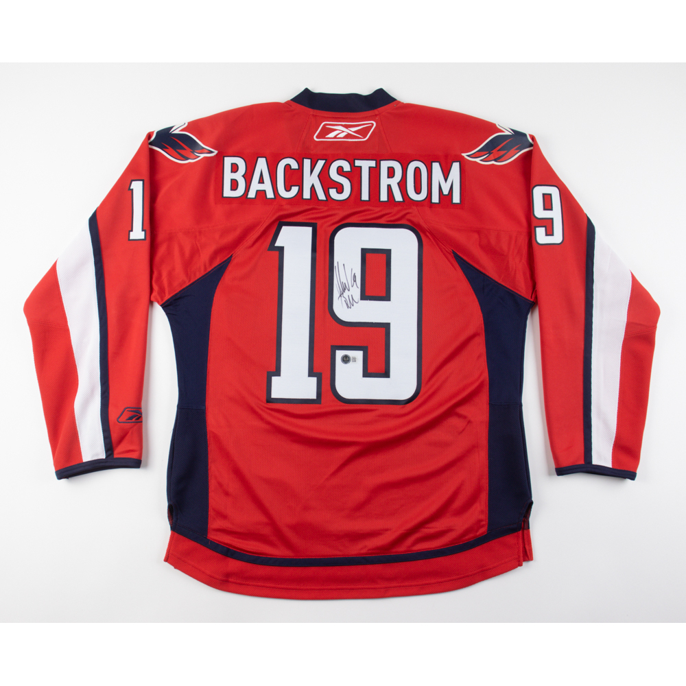 Nicklas Backstrom Signed Capitals Jersey (Beckett) | Pristine Auction