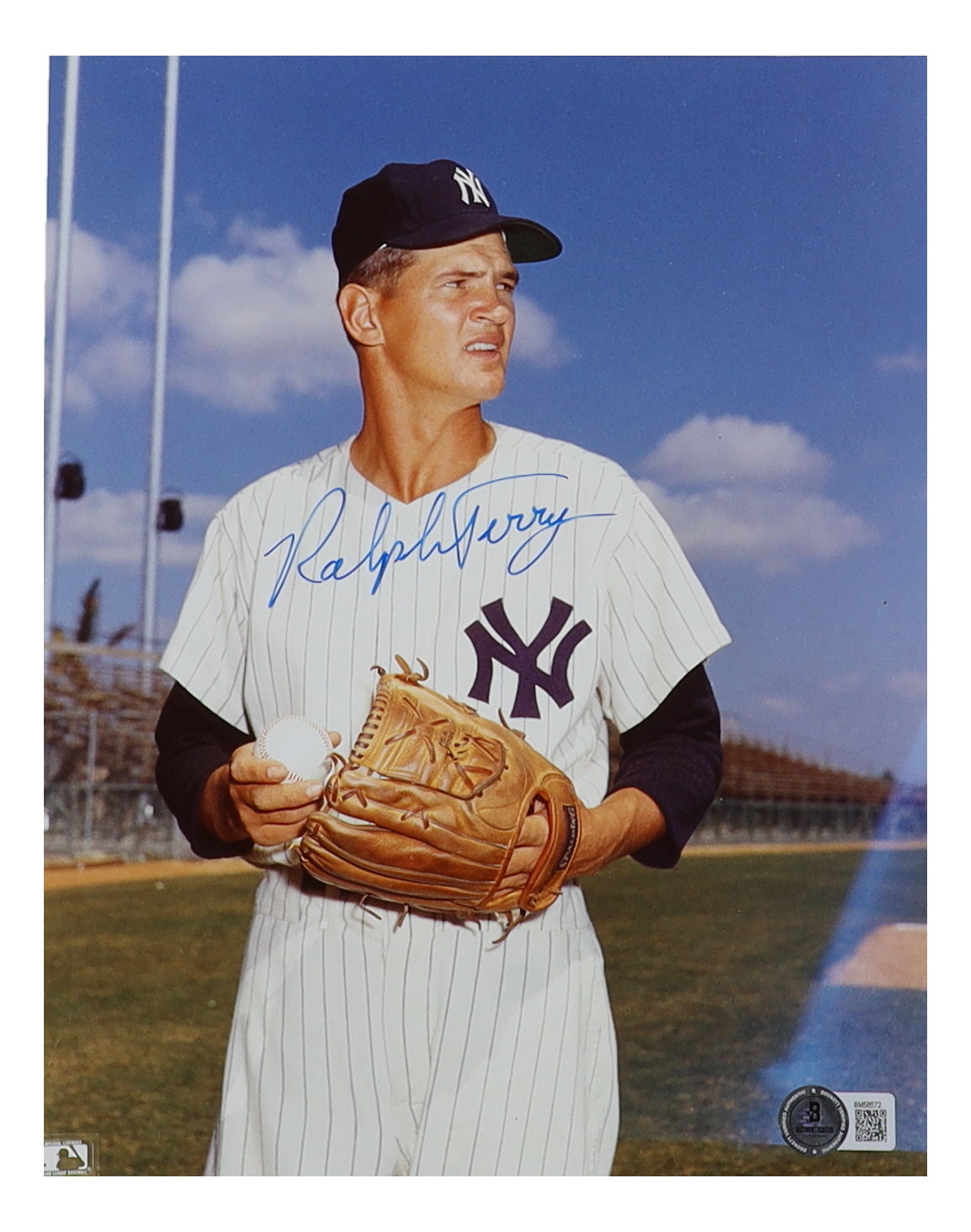 Ralph Terry Signed Yankees 8x10 Photo (Beckett) | Pristine Auction