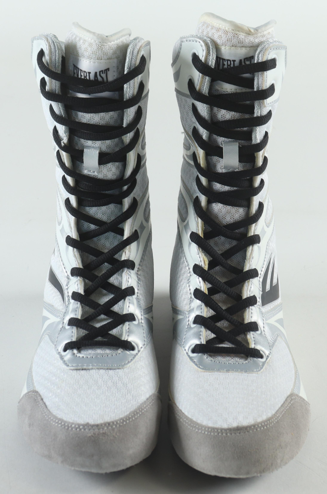 Mike Tyson Signed Everlast Professional Boxing Shoes (Tyson) | Pristine ...