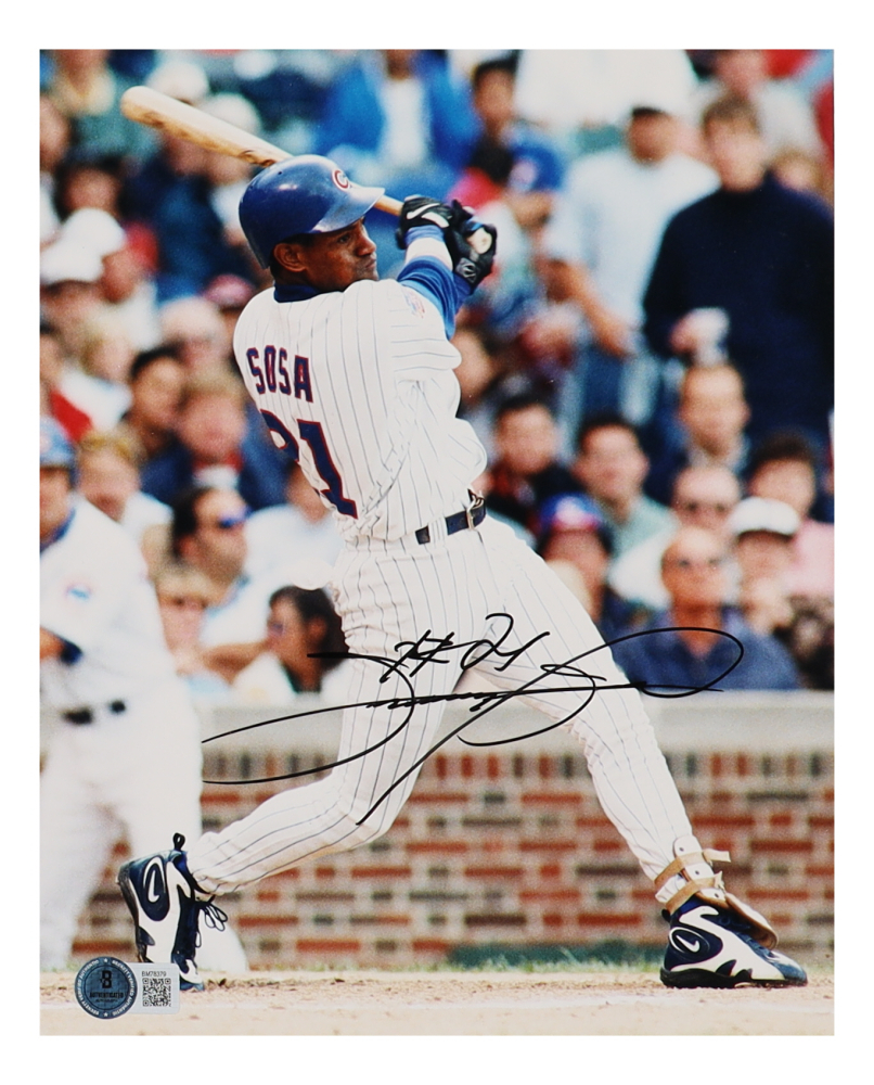 Sammy Sosa Signed Cubs 8x10 Photo (Beckett) | Pristine Auction
