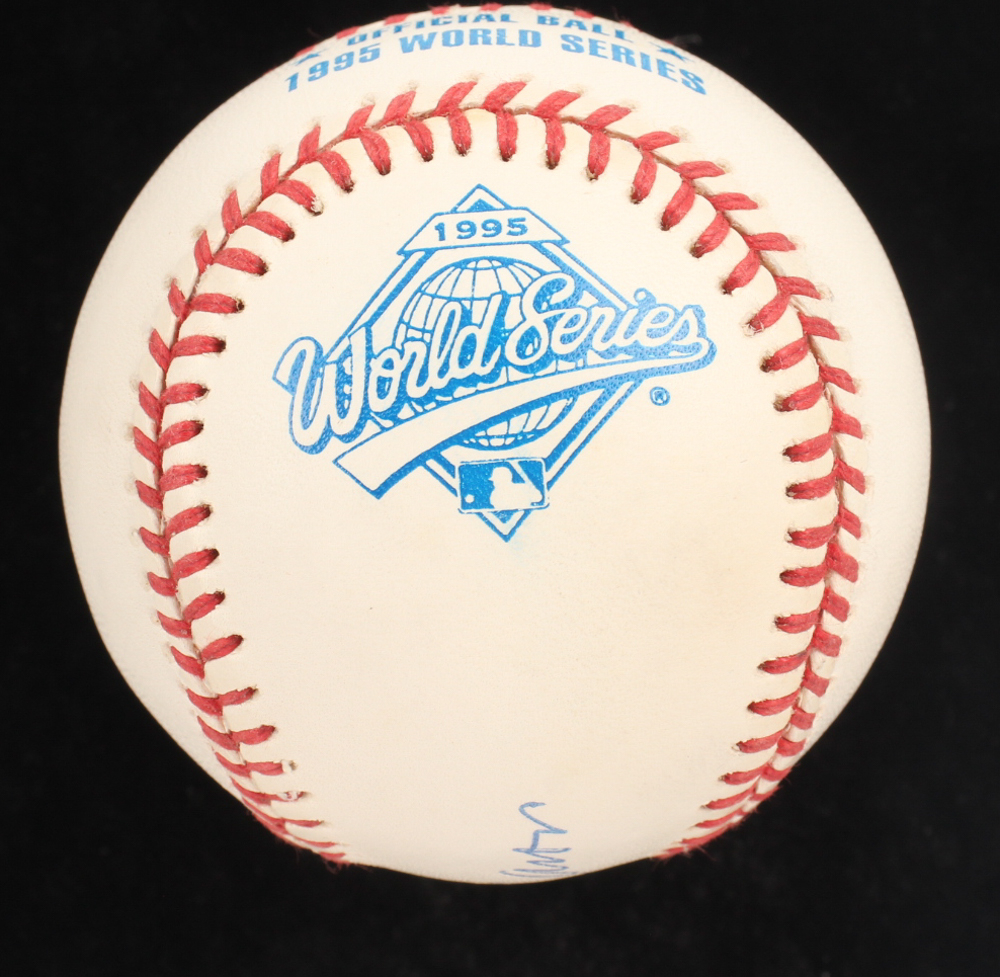Hank Aaron Signed 1995 World Series Baseball (Beckett) | Pristine Auction