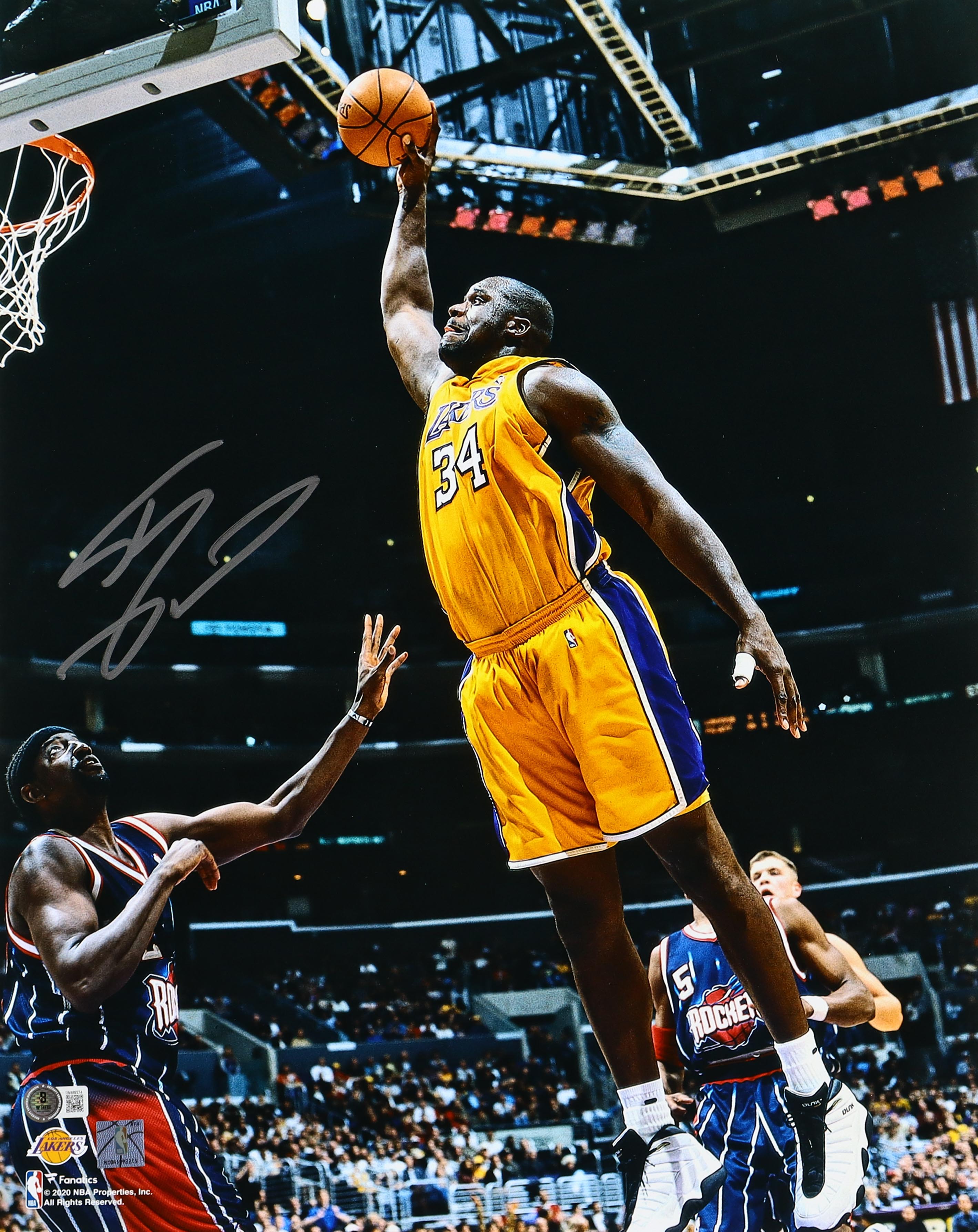 Shaquille O'Neal Signed Lakers 16x20 Photo (Beckett) | Pristine Auction
