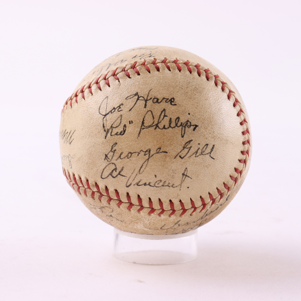 1938 Detroit Tigers NL Baseball Team-Signed by (17) with Red Jones (JSA ...