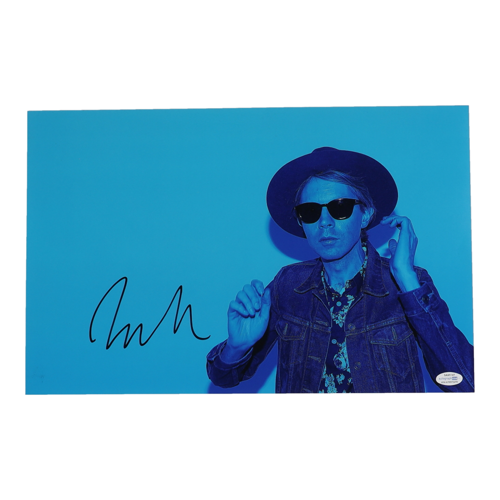 Beck Signed 11x17 Photo (ACOA) | Pristine Auction