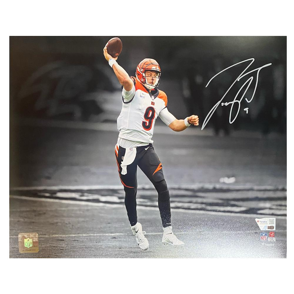Joe Burrow Signed Bengals 11x14 Photo (Fanatics) | Pristine Auction