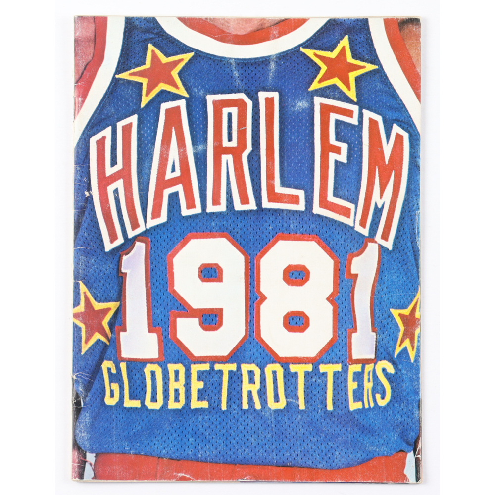 1981 Harlem Globetrotters Yearbook Signed By (4) with Curly Neal ...