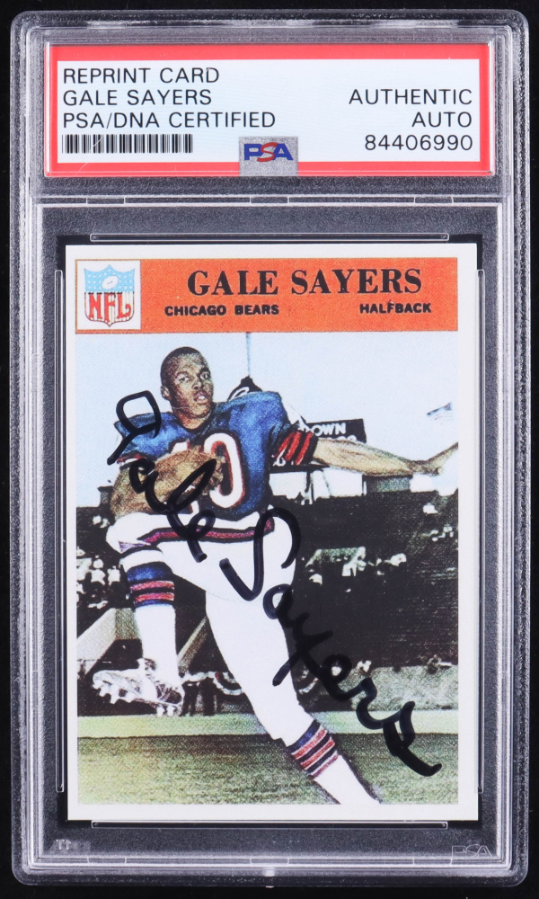 Gale Sayers Signed 1966 Philadelphia #38 RC (PSA) | Pristine Auction