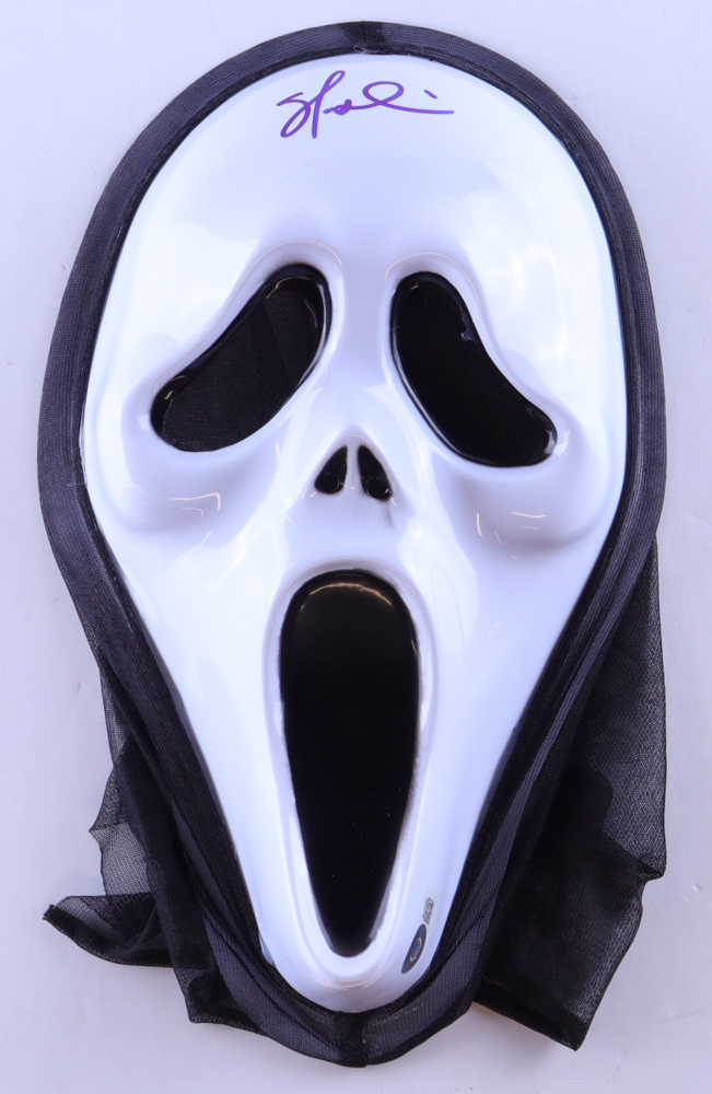 Skeet Ulrich Signed "Scream" Ghostface Mask (Beckett) | Pristine Auction