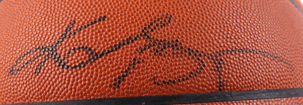 Kobe Bryant Signed 2001 Finals Logo Spalding Official NBA Game Ball ...
