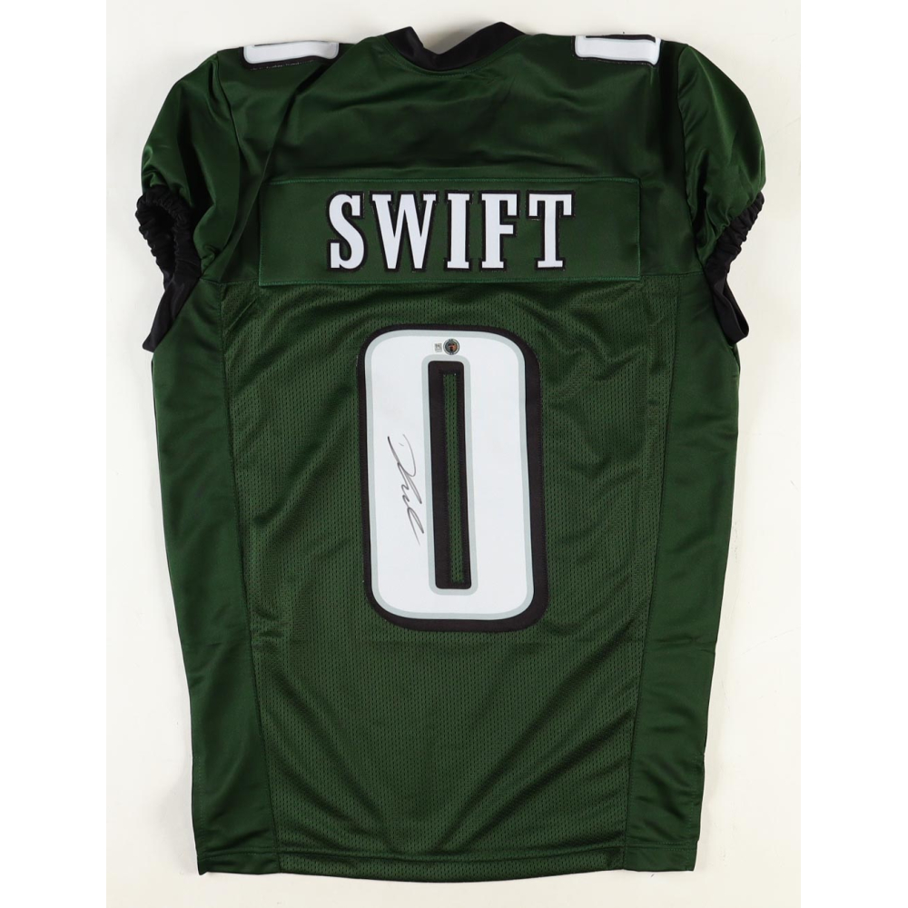 D'Andre Swift Signed Jersey (Beckett) | Pristine Auction