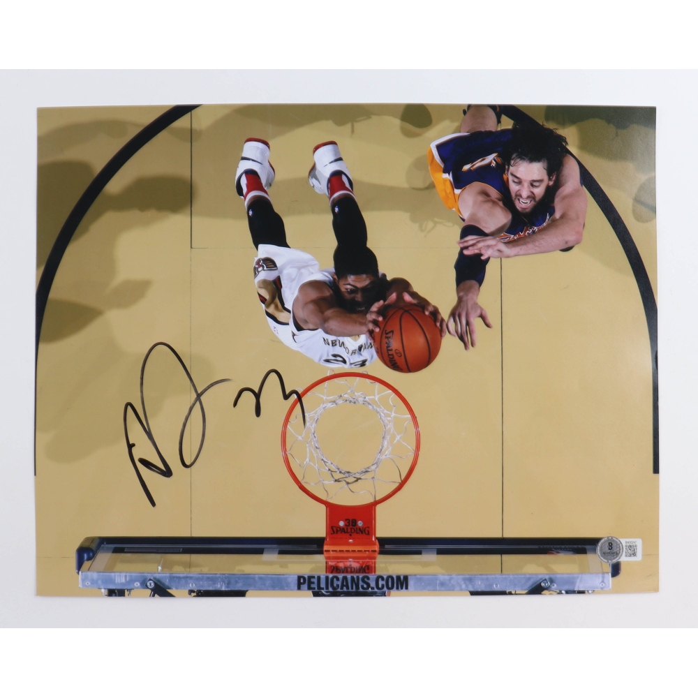 Anthony Davis Signed Pelicans 11x14 Photo (Beckett) | Pristine Auction