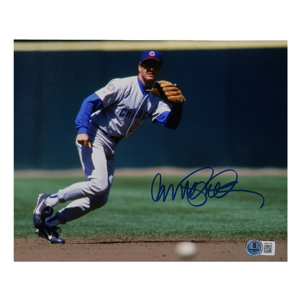 Ryne Sandberg Signed Cubs 8x10 Photo (Beckett) | Pristine Auction