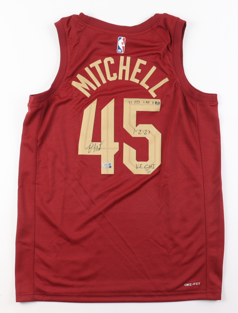 Donovan Mitchell Signed LE Cavaliers Jersey Inscribed "71 PTS, 11 AST ...