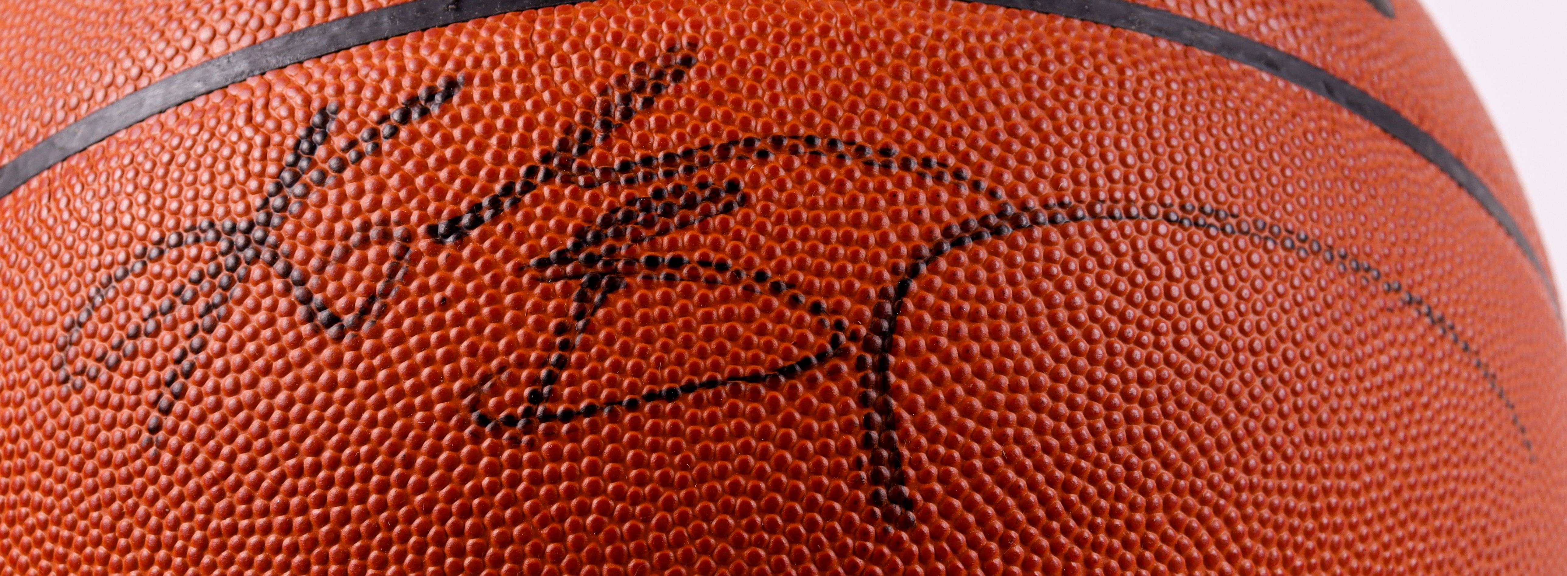 Kobe Bryant Signed 2001 Finals Logo Spalding Official NBA Game Ball ...